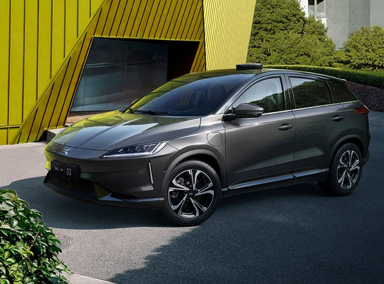 Chinese EV maker XPeng debuts on NYSE - Xinhua Silk Road