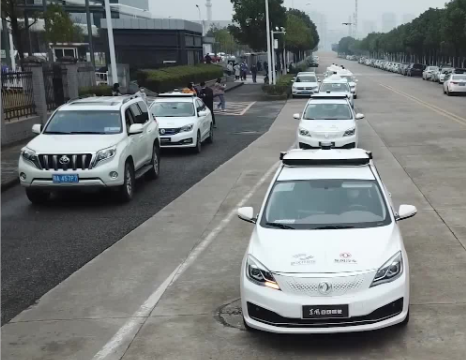 Self-driving taxis hit roads in Wuhan - Xinhua Silk Road